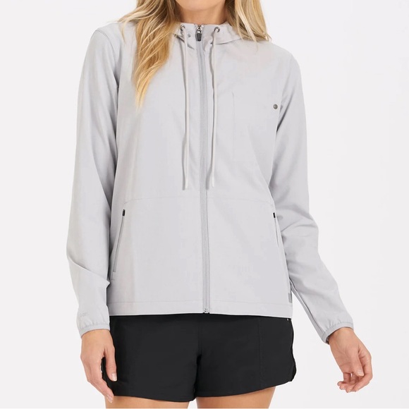 Vuori | Jackets & Coats | Vuori Outdoor Trainer Shell | Poshmark